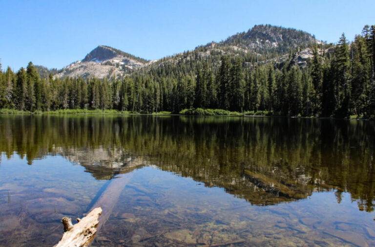 The Largest Lakes in California | Smiling Otter Retreat